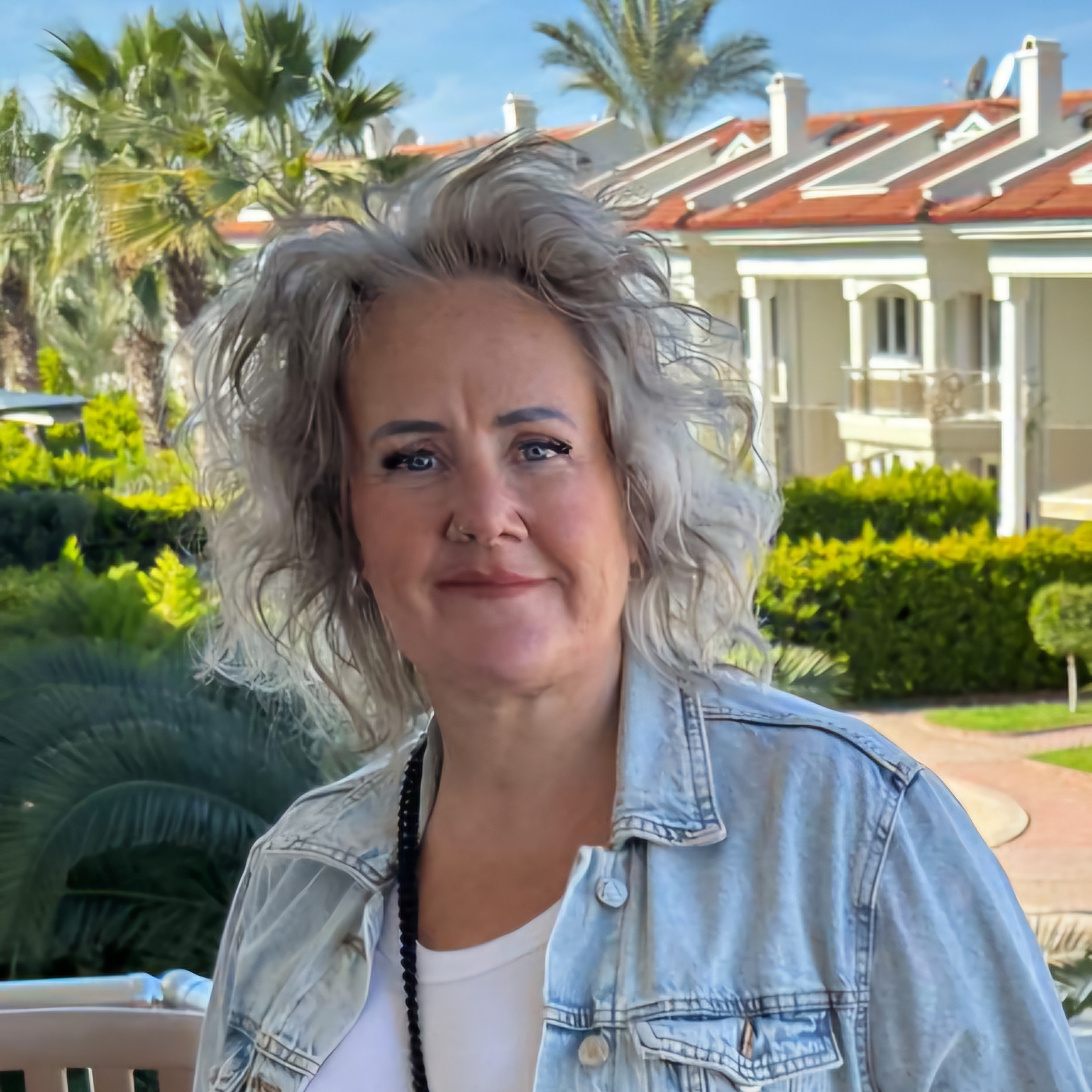 Start Your Travel Business with Life with Vicki